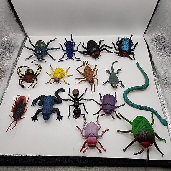Toys | Insects Bugs 15 Piece Set Plastic Toy Lot Realistic Prank | Poshmark
